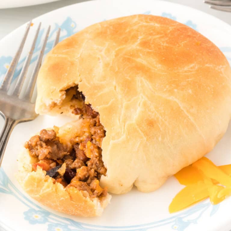 BBQ Bacon Cheeseburger Buns - Love Bakes Good Cakes