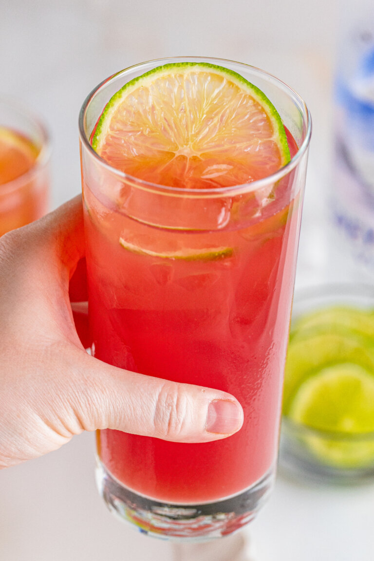 Bay Breeze Cocktail - Love Bakes Good Cakes