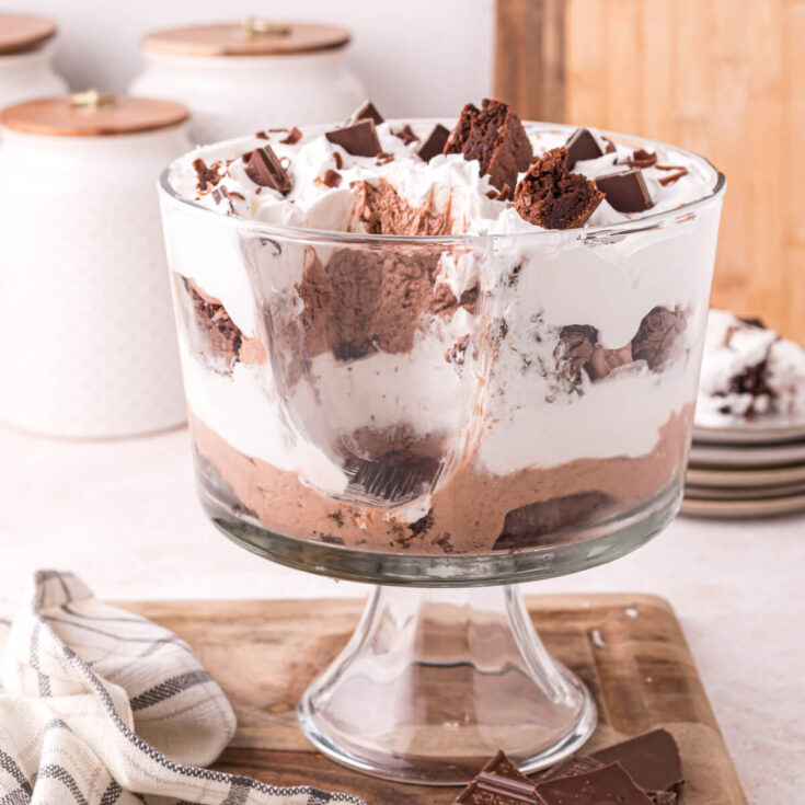 Brownie Trifle - Love Bakes Good Cakes