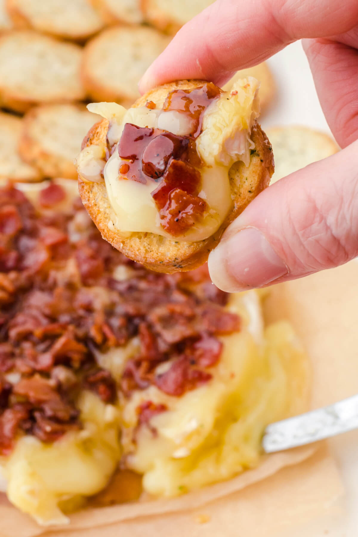 Maple Bacon Brie Cheese - Love Bakes Good Cakes