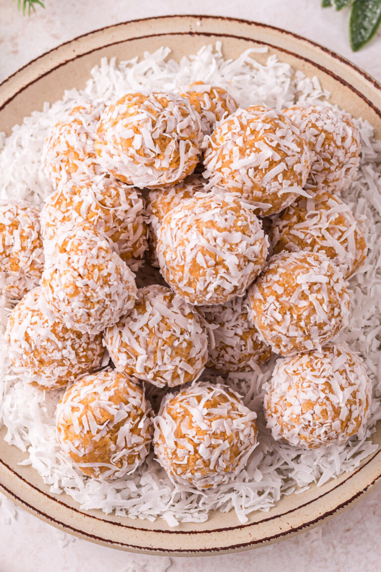 Coconut Snowballs - Love Bakes Good Cakes