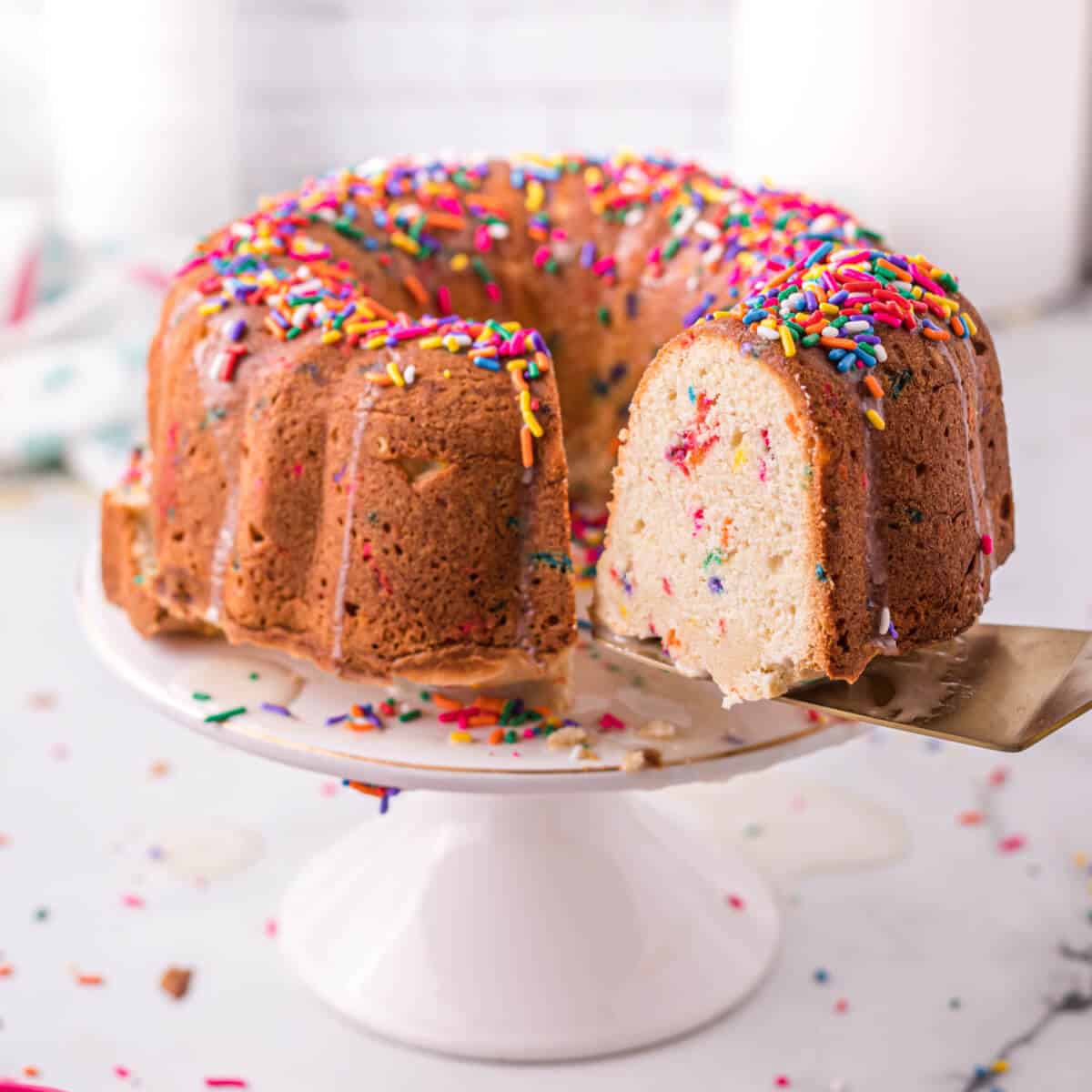 Funfetti Pound Cake - Love Bakes Good Cakes
