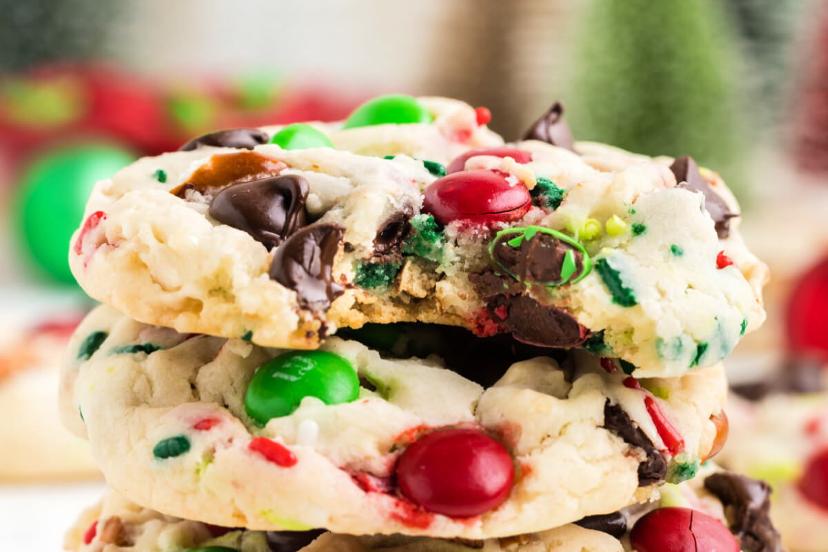 Loaded Christmas Cookies - Love Bakes Good Cakes