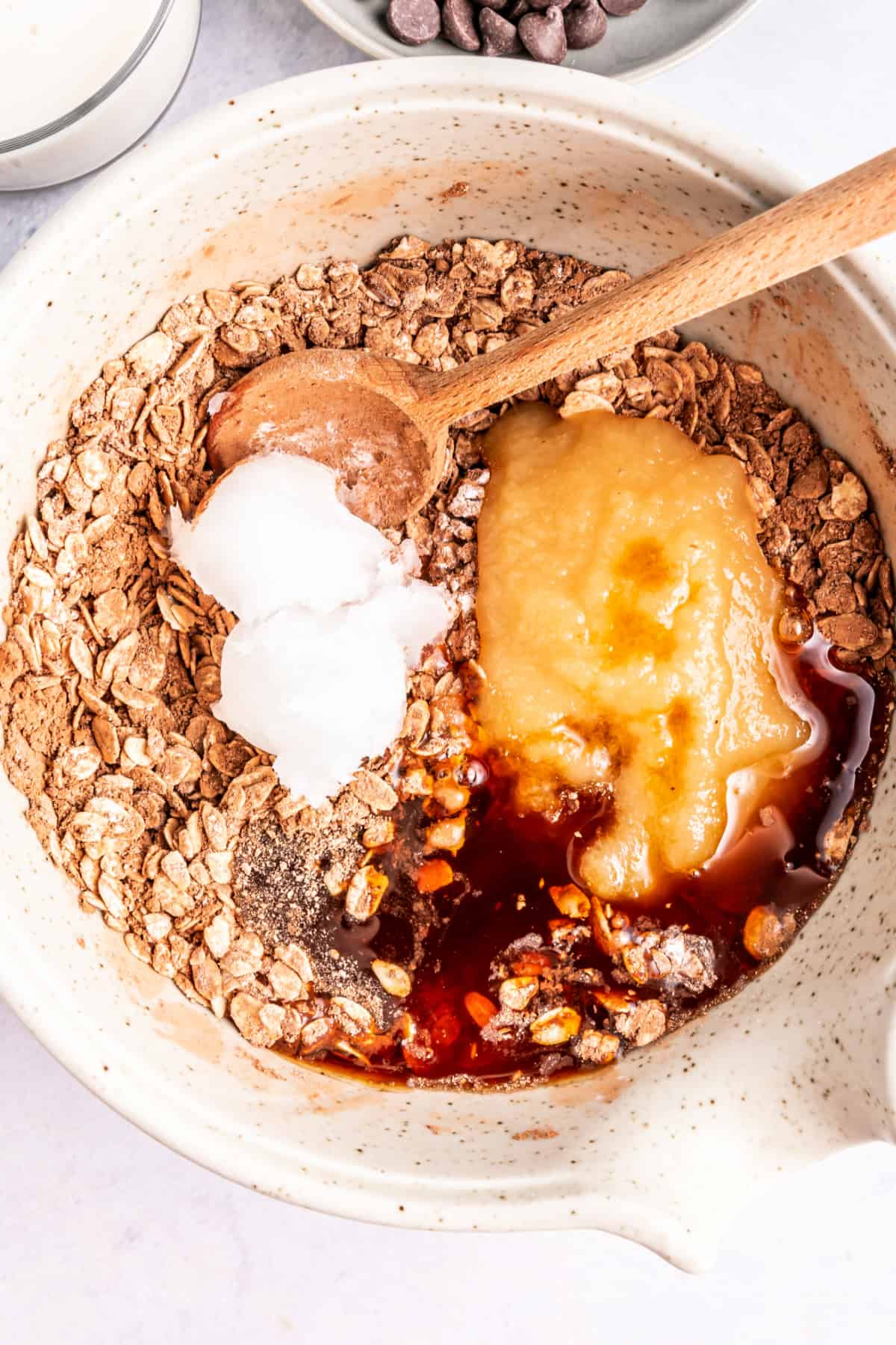 Brownie Batter Baked Oatmeal - Love Bakes Good Cakes