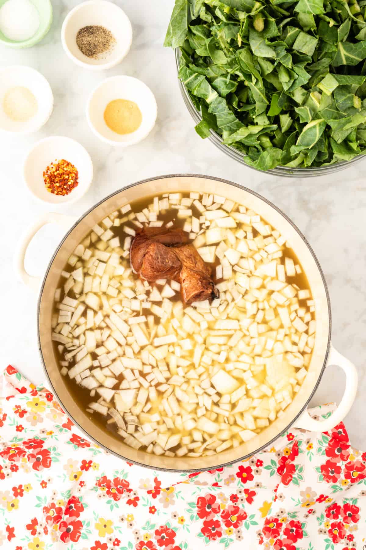 Southern Collard Greens - Love Bakes Good Cakes