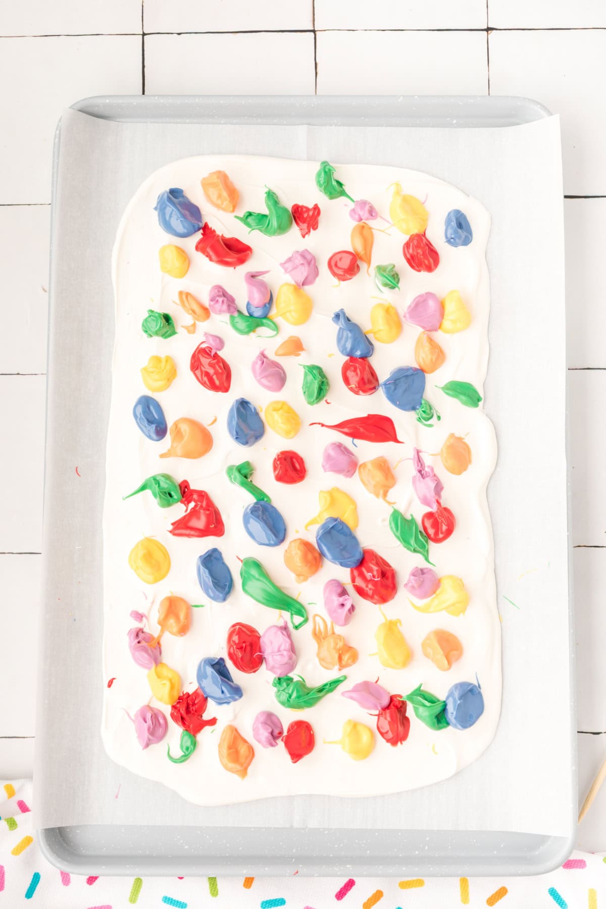 Rainbow Candy Bark - Love Bakes Good Cakes