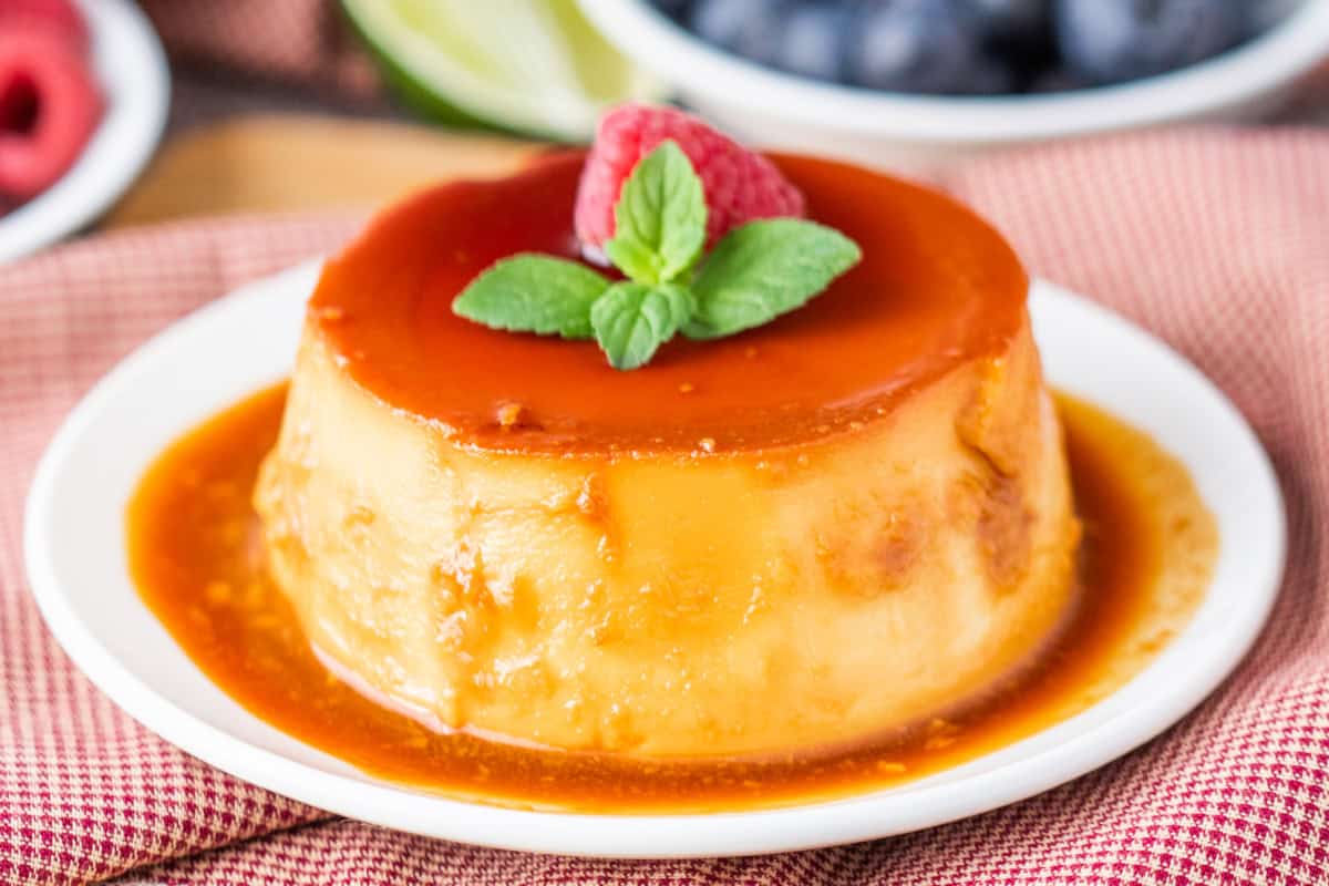 Mini Caramel Flan - Love Bakes Good Cakes