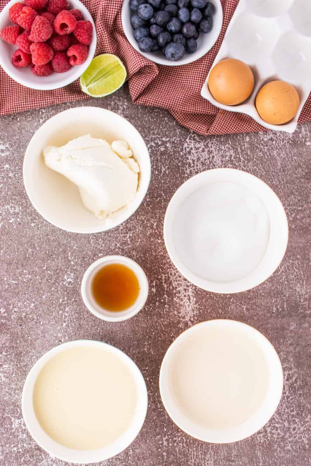 Mini Caramel Flan - Love Bakes Good Cakes