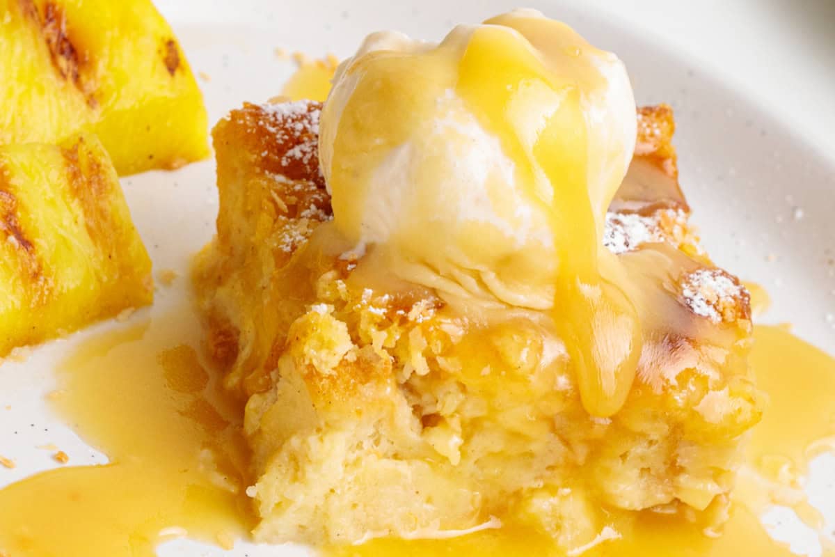 Piña Colada Bread Pudding - Love Bakes Good Cakes