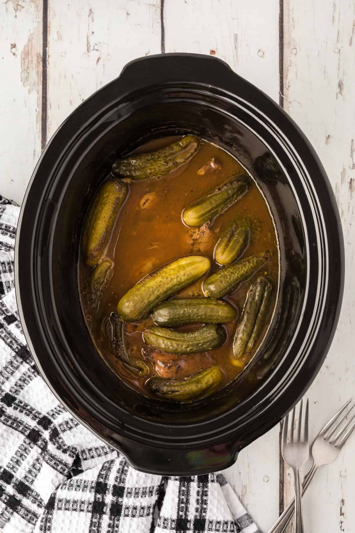Slow Cooker Dill Pickle Pot Roast - Love Bakes Good Cakes