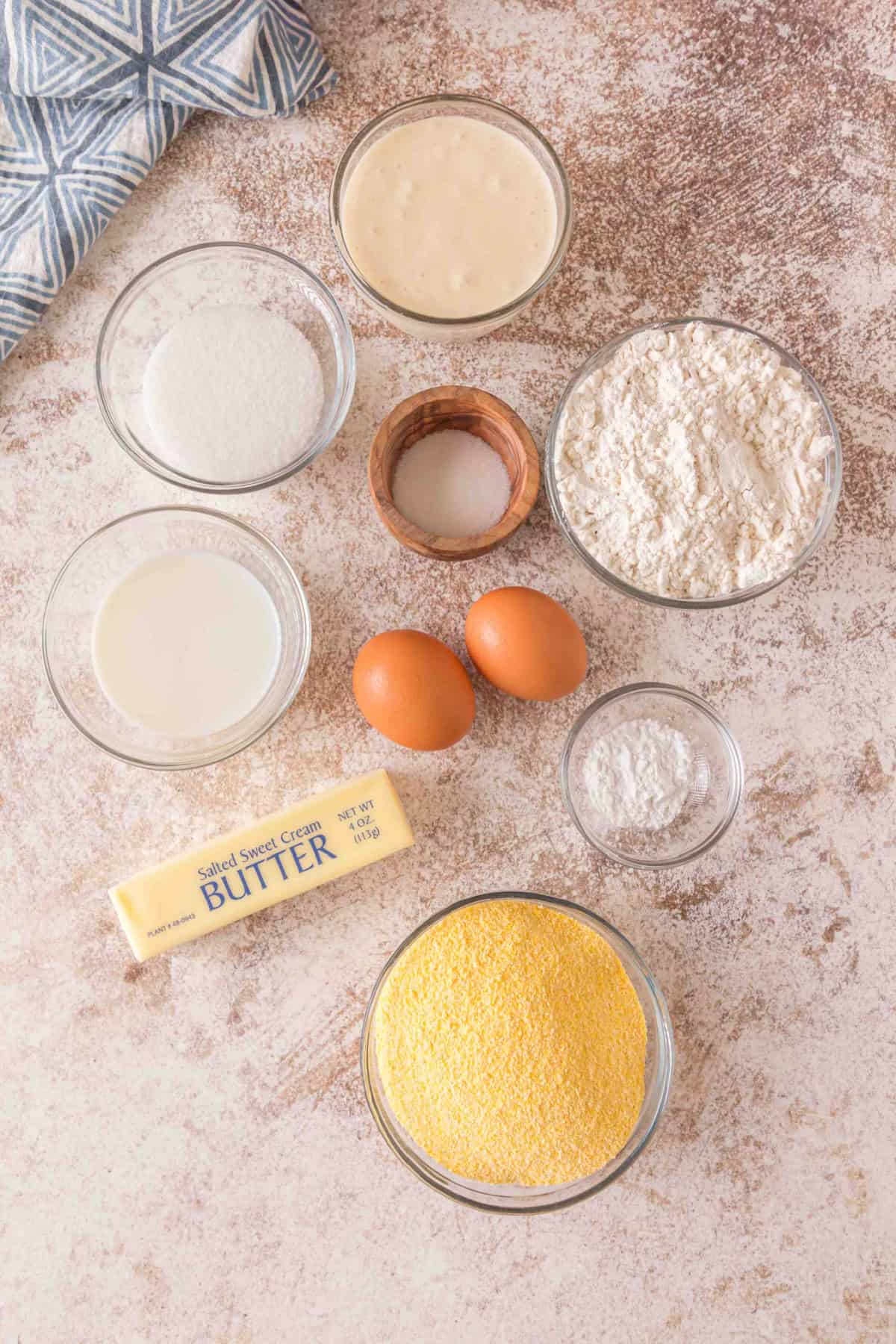 Sourdough Discard Cornbread - Love Bakes Good Cakes