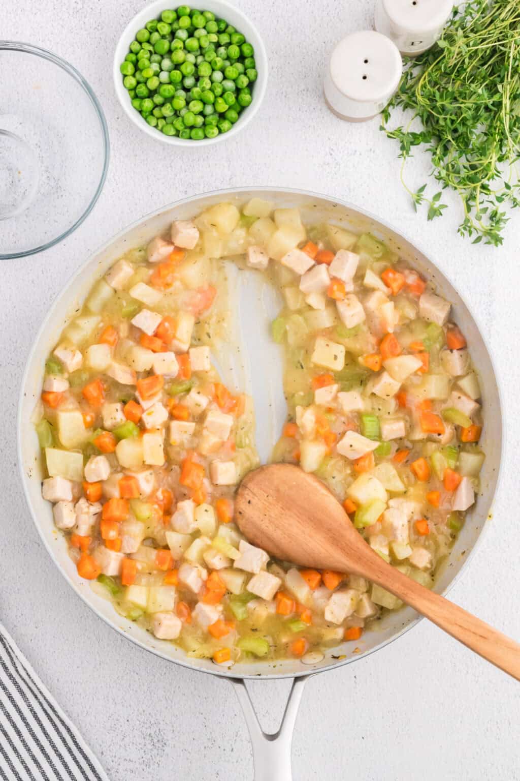 Puff Pastry Turkey Pot Pie - Love Bakes Good Cakes