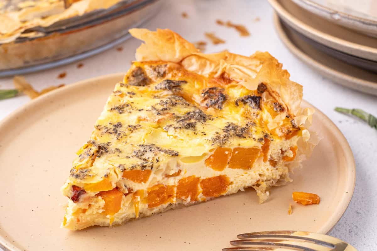 Roasted Squash Quiche - Love Bakes Good Cakes