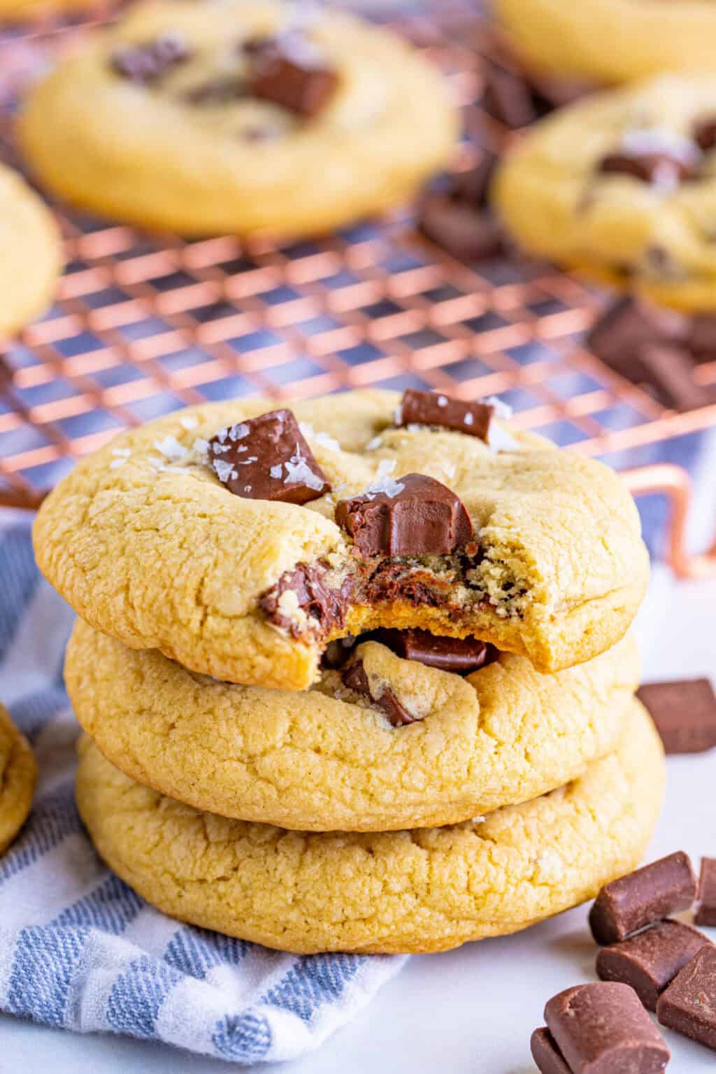 Best Chocolate Chunk Cookies - Love Bakes Good Cakes