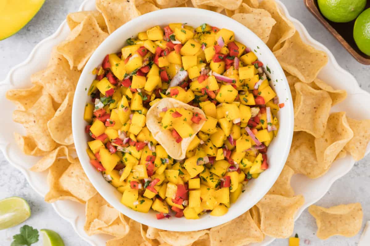 Mango Salsa - Love Bakes Good Cakes