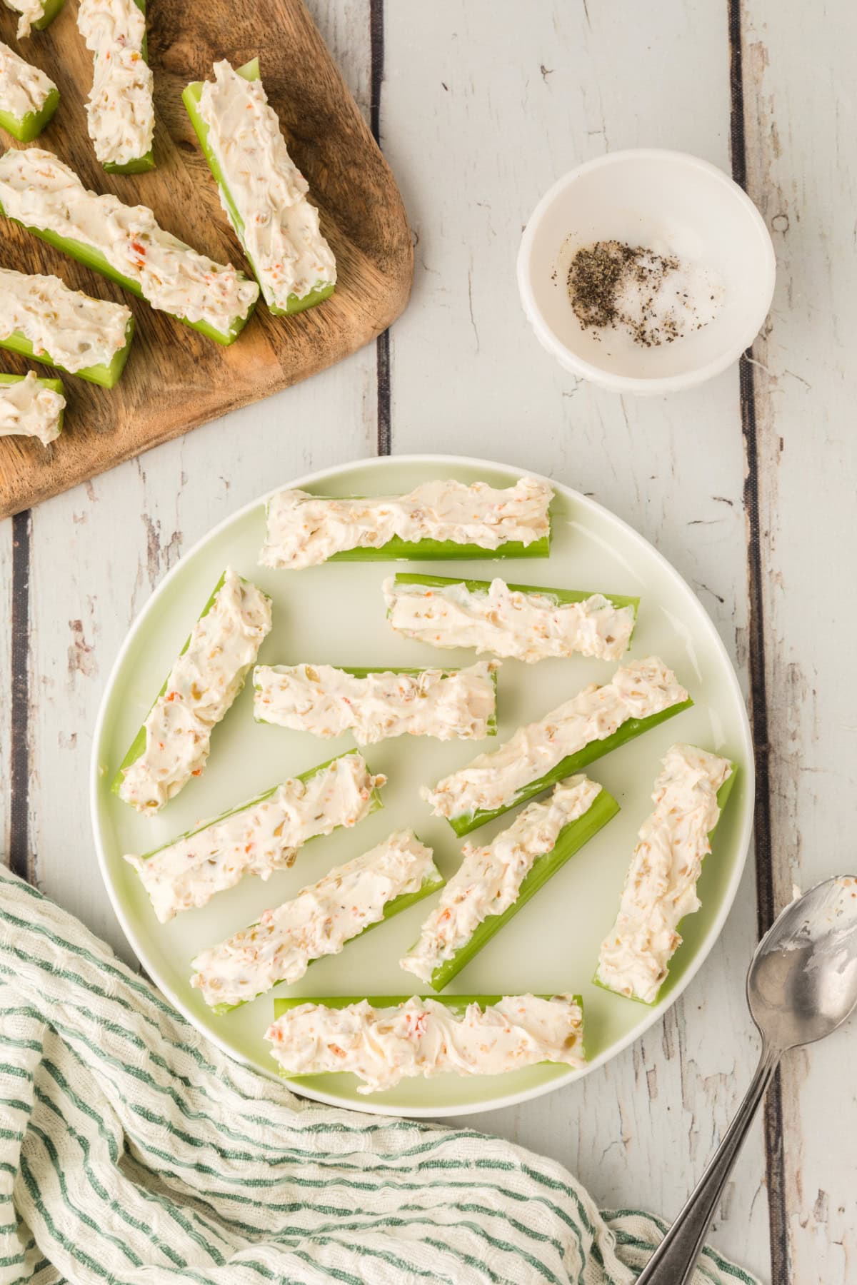 Old Fashioned Stuffed Celery With Cream Cheese - Love Bakes Good Cakes