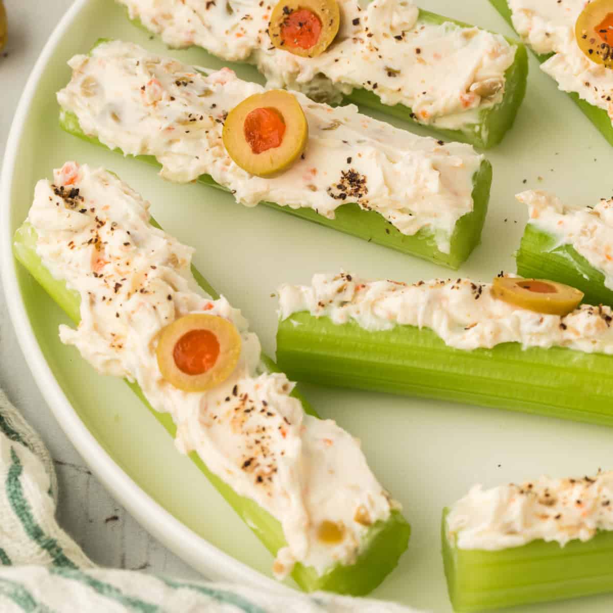 Old Fashioned Stuffed Celery With Cream Cheese - Love Bakes Good Cakes